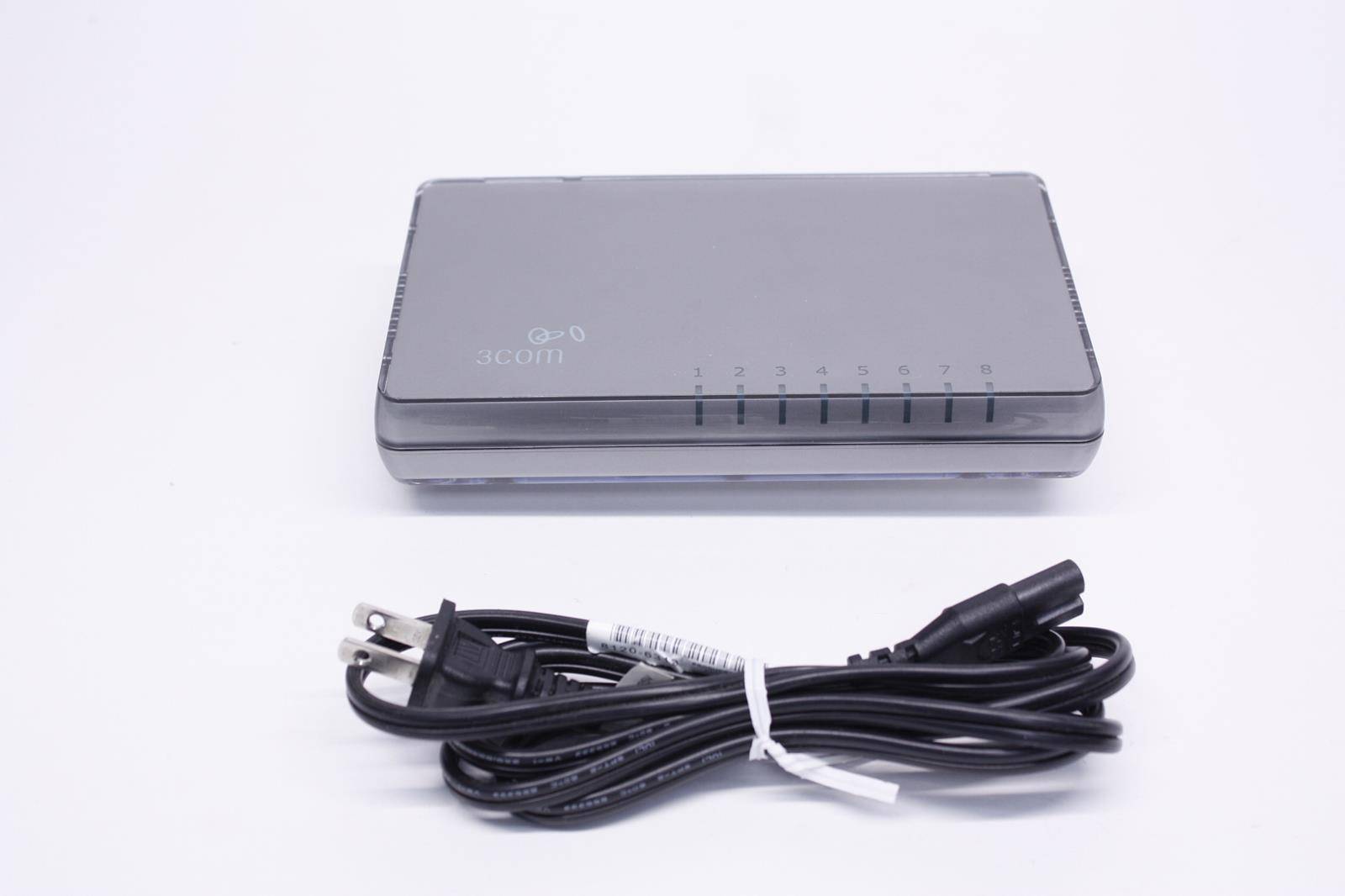 SWITCH 3COM EXTERNO DE 8 PUERTOS 3CFSU08 - IDKMANAGER