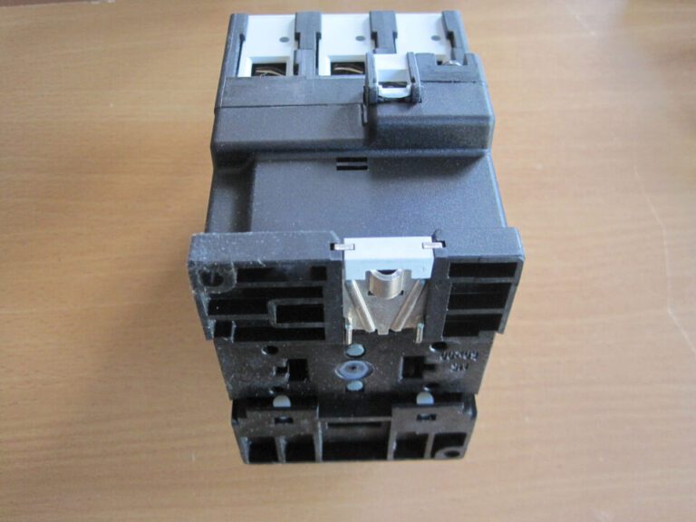 Moeller DIL2M/22 |contactor trifásico | para el control de motores ...